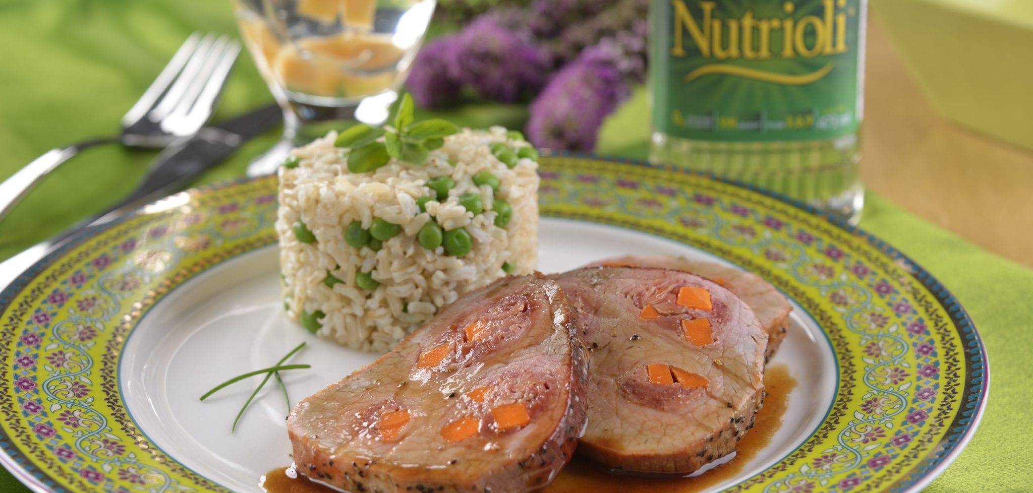 Receta de Cuete de Res Mechado: Un Plato de Carne Jugoso y Sabor Exquisito