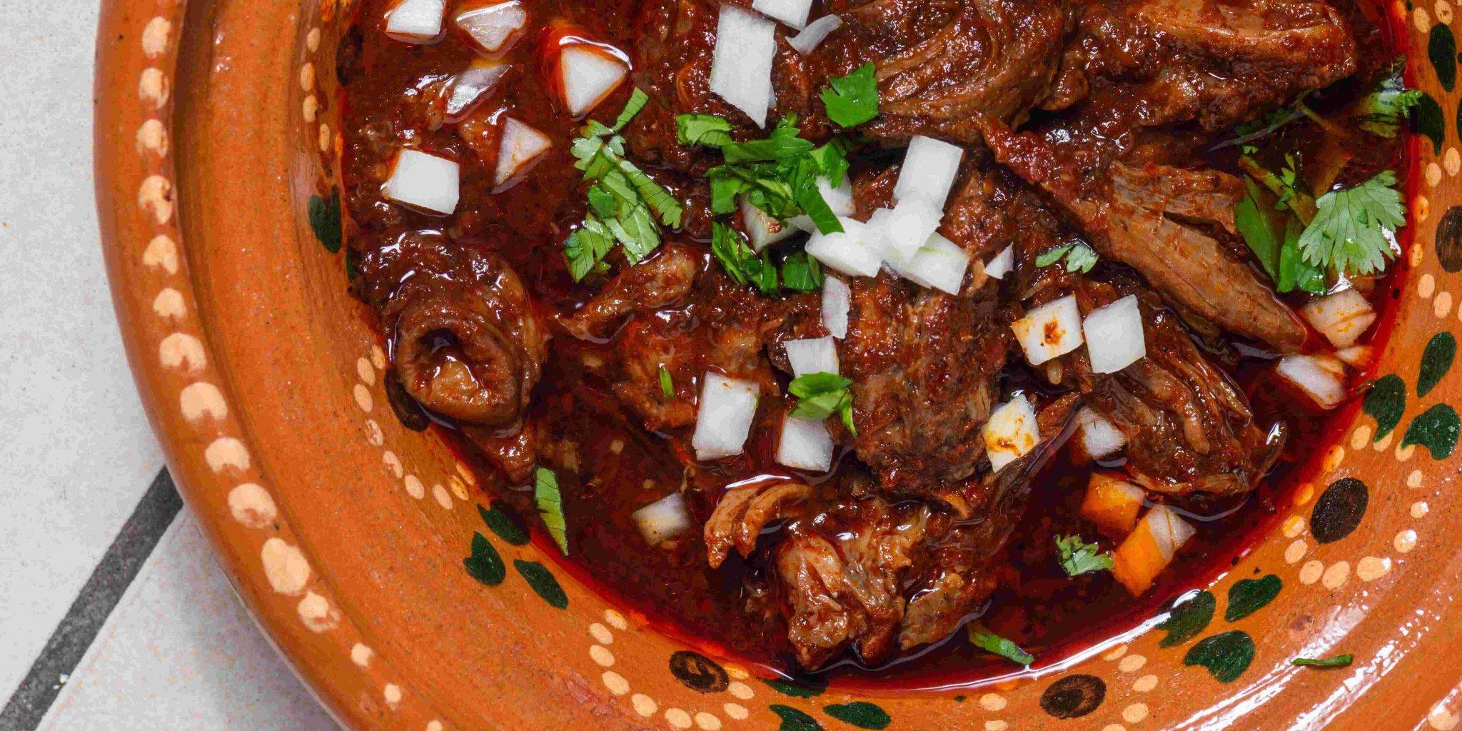 Deliciosas recetas de birria para disfrutar en familia